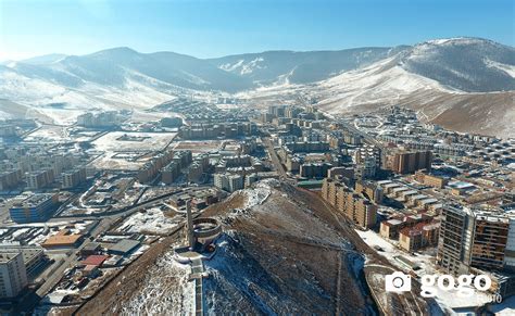 Фото Дархан цаазат Богдхан уулан дахь барилгажилт