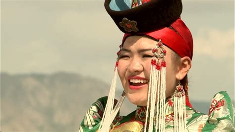 Монгол ардын уртын дуу Хэрлэнгийн барьяа уртын дуучин О Оюун Эрдэнэ Youtube