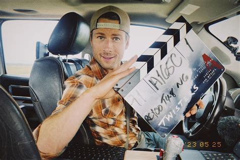Conheça Glen Powell Ator Twisters E Top Gun E Nova Estrela De Hollywood
