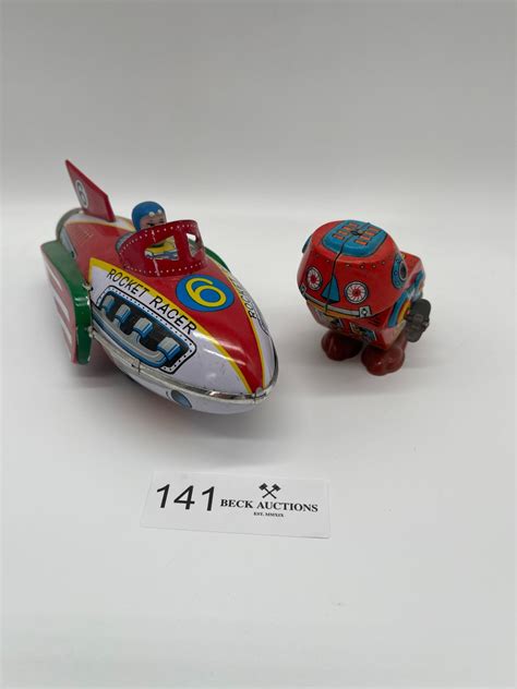 Tin Robot And Rocket Racer