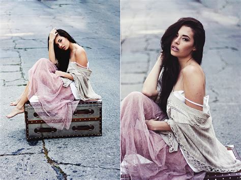 chloe bridges s feet