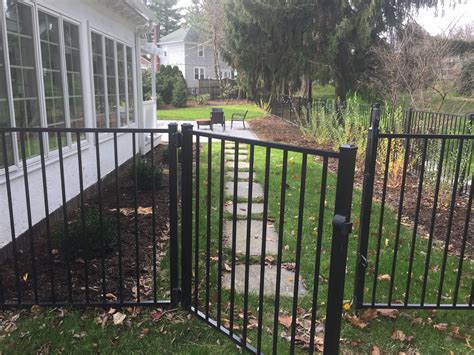 Black Fence Install This Fence Wraps Around Homeowners Entire House