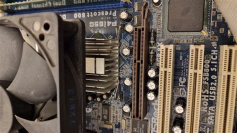 Ibm Netvista Starejši Retro Računalnik Grafična Ati Radeon Agp 128