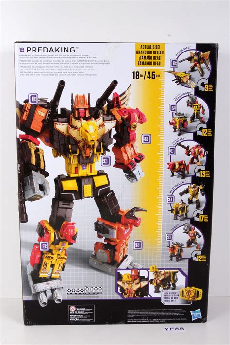 Sealed Transformers® Generations Power Of The Primes Titan Class