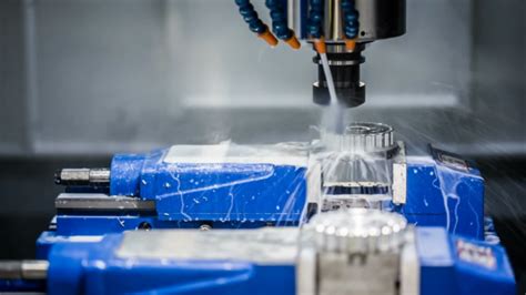 Oriented System Architecture For Feature Based Data Management In Cnc Machining Processes