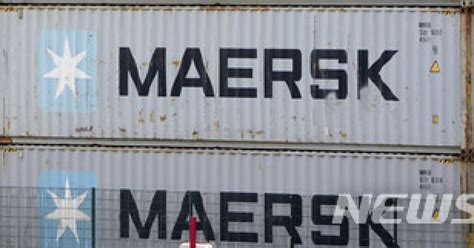 지평선에 먹구름 초인플레이션쏟아지는 경제 위기 경고