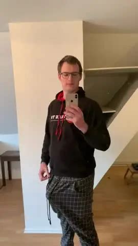 Nerd Gone Wild Scrolller