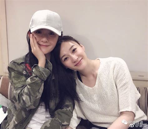 李小冉贺41岁生日美肤逆天！不愧是站在美白食物链顶端的女人！手机凤凰网