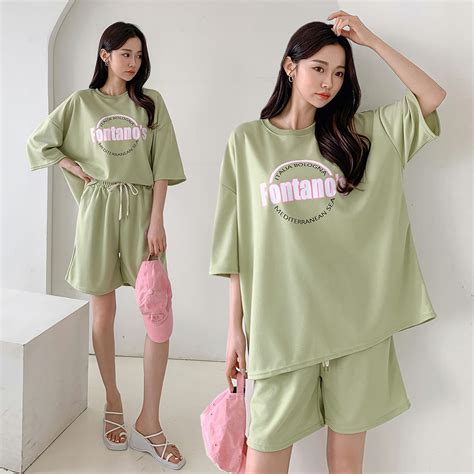 [세트가격] 레터링 반팔 티셔츠 밴딩 반바지 츄리닝 세트 트레이닝 잠옷 홈웨어 캐주얼 투피스 셋업 Pst0214 빅사이즈 루즈핏 여름 코디