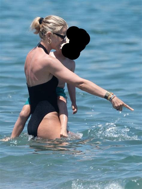 Vogue Williams Nude Porn Pictures Xxx Photos Sex Images 4072851 Pictoa