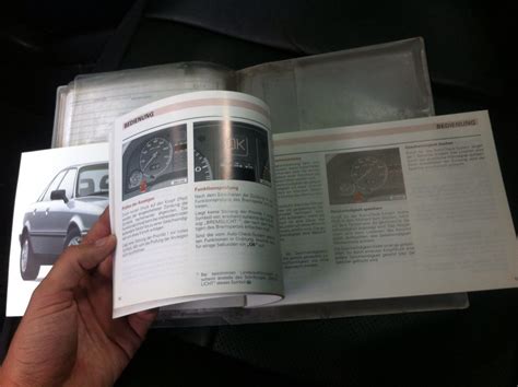 Находка приятная книжка — Audi 80 B4 2 л 1992 года мойка Drive2