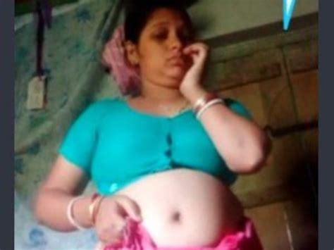 Help This Aunty Full Video Needed 1679473 ›