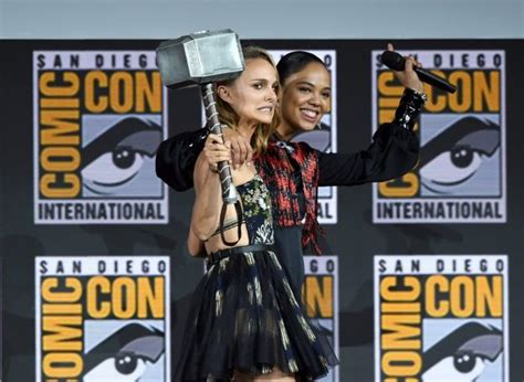 Natalie Portman Sexy Announce As Female Thor The Fappening