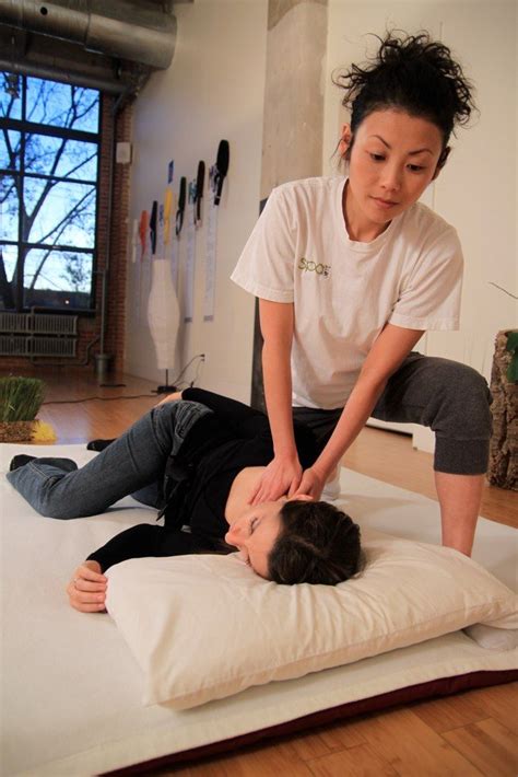 Shiatsu A Japanese Healing Art Shiatsu Massage Shiatsu Massage