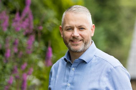 Contact Us Pacey Wingent Dickson Covering Bookham Guildford