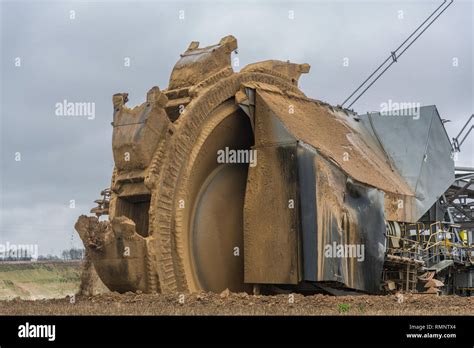 Giant Bucket Wheel Excavator