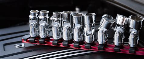 Crom Universal Flex Socket Set 38 Inch Drive 6 Point 10 Piece Swivel Socket Set