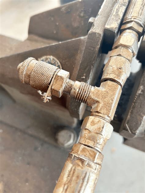 Products Custom Hydraulic Fittings Ferrum Engineering