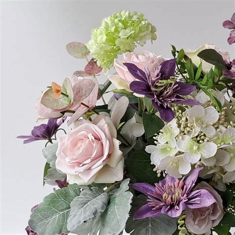 Настольные композиции из искусственных цветов для интерьера на заказ в ...