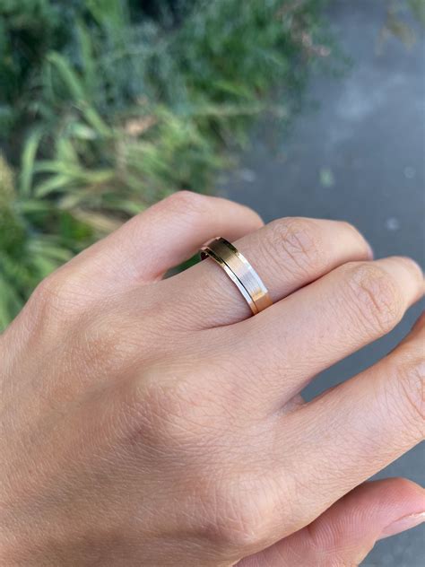 14k Gold Mens Wedding Band 5mm
