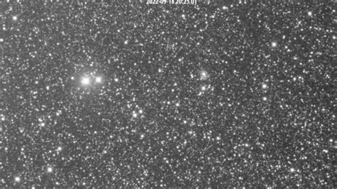 Astronomul Român Adrian Şonka În Imaginea Asta Se Văd 6920 De Stele Bune și Una Stricată