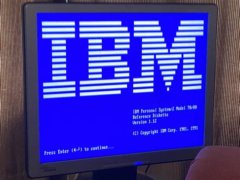 32bits Of Disappointment Upgrading The Ibm Ps 2 Model 60 Virtually Fun