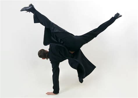 One Handed Hand Stand By Thesmallwonder On Deviantart