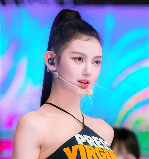 얼굴형별 어울리는 묶음 머리 스타일 5 가지뉴스