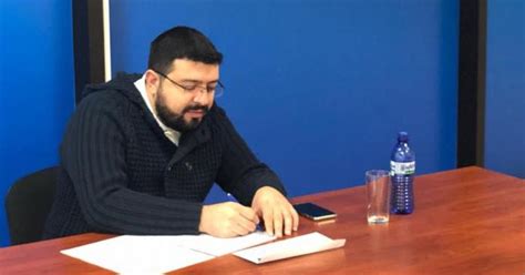 დიტო სამხარაძე ივერი მელაშვილსა და სააკაშვილზე თქვენს დედას შევ ცი ჩემი მიწის გამყიდველებო ტაბულა