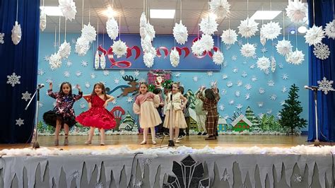 ️☃️🎄 ️⛄️🌲 ️☃️ მოდიწელოახალოო ♥ 4 5 წლიანების ჯგუფის გვირილა ს საახალწლო კონცერტი ♥ ♥ ♥ By