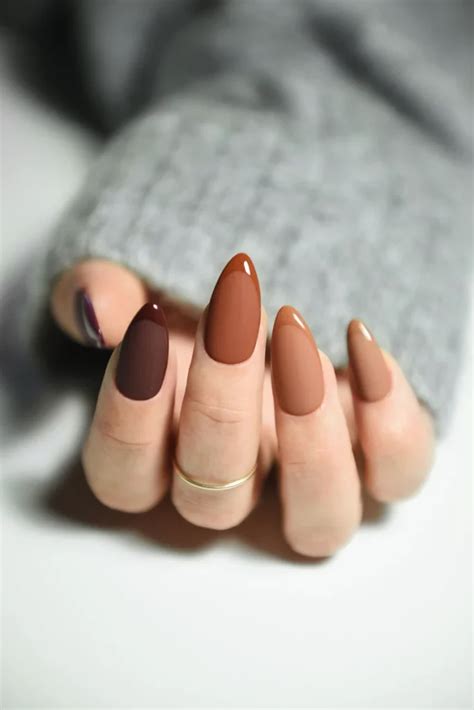 65 Mind Blowing Brown Nail Design Ideas You Need To See For Fall 2022