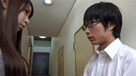 ママには秘密だよ」近所のママ友たちに女のカラダを教えてもらい、思春期の僕のチ コは破裂しそうです 204090 人気av女優観察日記 無料アダルト動画大全集