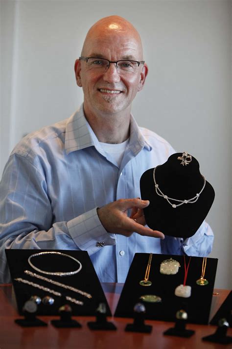Antiques Roadshow Jewelry Appraiser Shares Dazzling Life