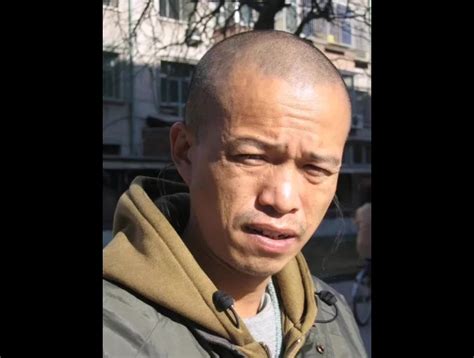 浪过，方知什么是浪漫 行为艺术的故事之何云昌 Bilibilib站无水印视频解析——yiuios易柚斯