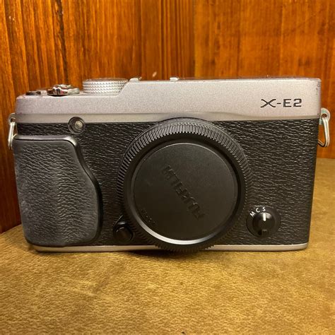 Fujifilm Xe2 52m00414 With Charger And Battery Only Photography