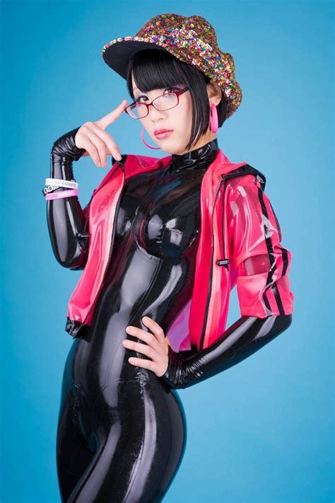 Shiny Rubber Curves Rubberfucker