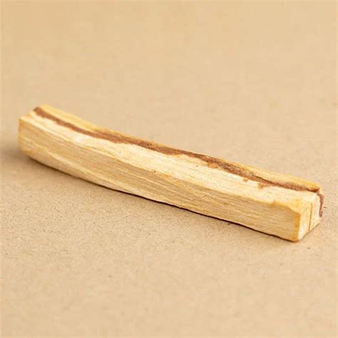 آهوسالت چوب پالو سانتو