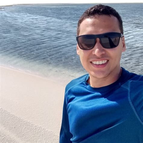 Thomas Santos Research Profile