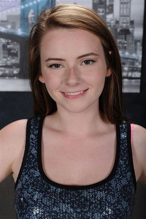 Fotos Da Prima Pelada Gostosa Fotos De Mulher Pelada Super Nua