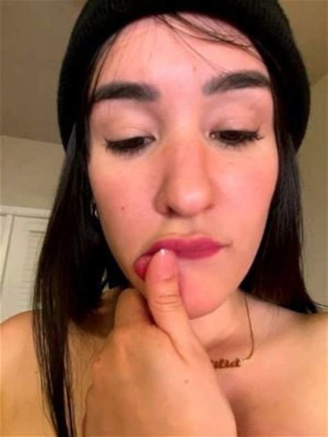 Whats The Name Of This Camgirl Namethatporn Com