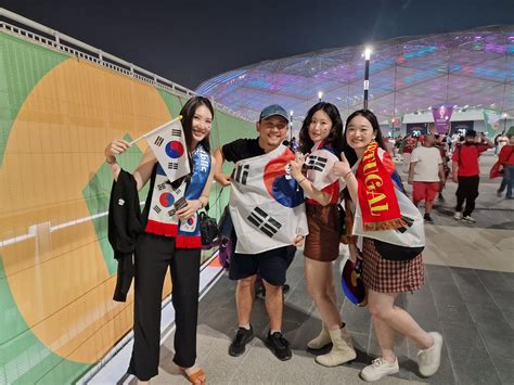 Soccer History ယူနိုက်တက်ပရိသတ်တွေဟာ အသင်းရဲ့ ဂန္ထဝင်အဖြစ်နဲ့ ရော်နယ်ဒိုထက် ဝိန်းရွန်နီကိုသာ