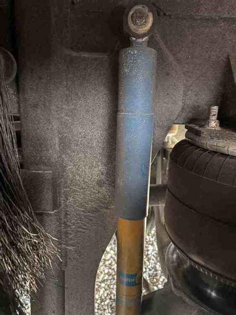 Cracked Frame Cracked 3 X 3 Square Vertical Tubing Broken Welds S