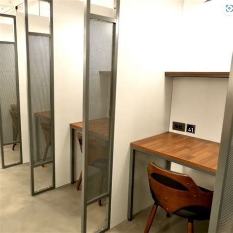 높은칸막이스터디카페책상 스터디카페인테리어 설계 창업