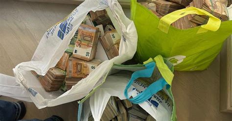 У депутата Рівненської облради знайшли статки на мільйони доларів