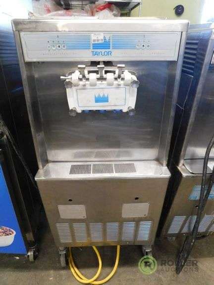 Taylor Model 754 33 Soft Serve Machine On Casters 3ph 208 230 Roller Auctions