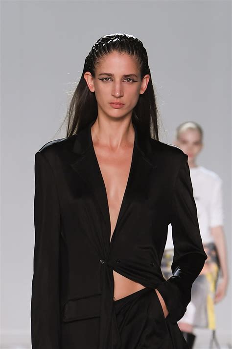 Spring 2024 Hair Trends Hairstyle Ideas For Spring