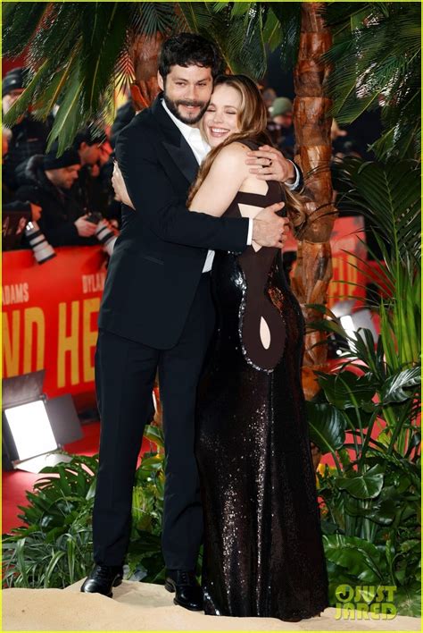 Rachel Mcadams Wears Form Fitting Sequin Dress To Send Help London