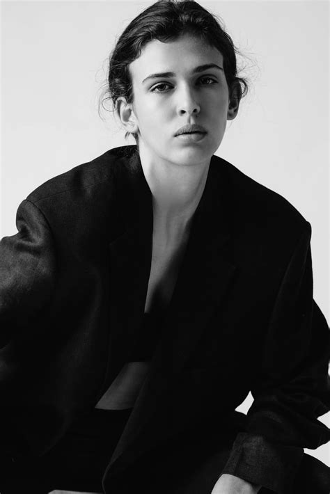 LetÍcia Cosmos Model Management