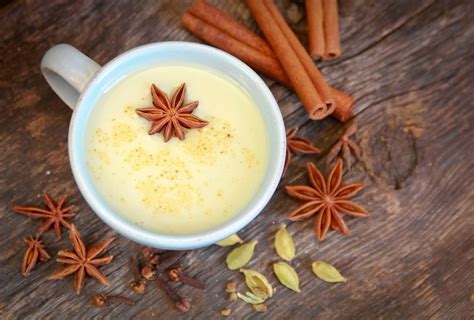 Молоко с мёдом