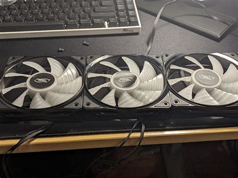 Deepcool Rf120 Rgb Fan With Controller Hub Set Of 3 Fans Computers And Tech Parts